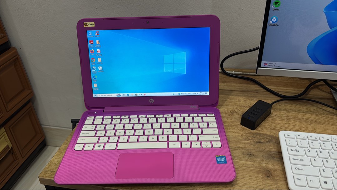Notebook HP Stream Ram 2Gb Pink, Elektronik, Komputer, Laptop di Carousell
