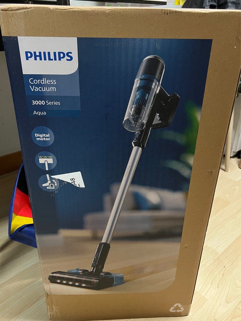Philips stick vacuum XC3133, TV & Home Appliances, Vacuum Cleaner ...