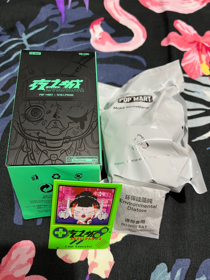 Pop Mart Skullpanda - Law Executor, Hobbies & Toys, Memorabilia ...