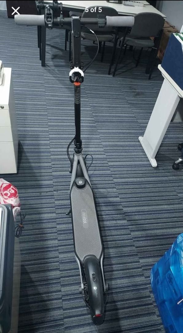 Segway Ninebot D18 Electric Kickstart Scooter, Everything Else, Others ...