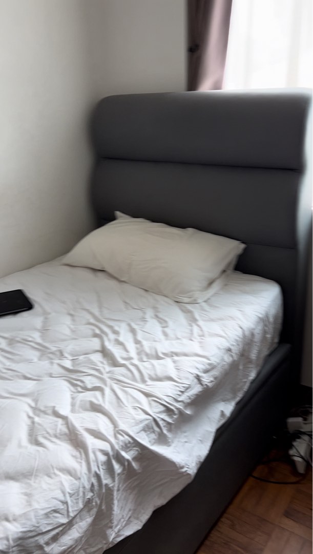 Slumberland Bed Frame with Mattress - Super Single Size, Furniture ...