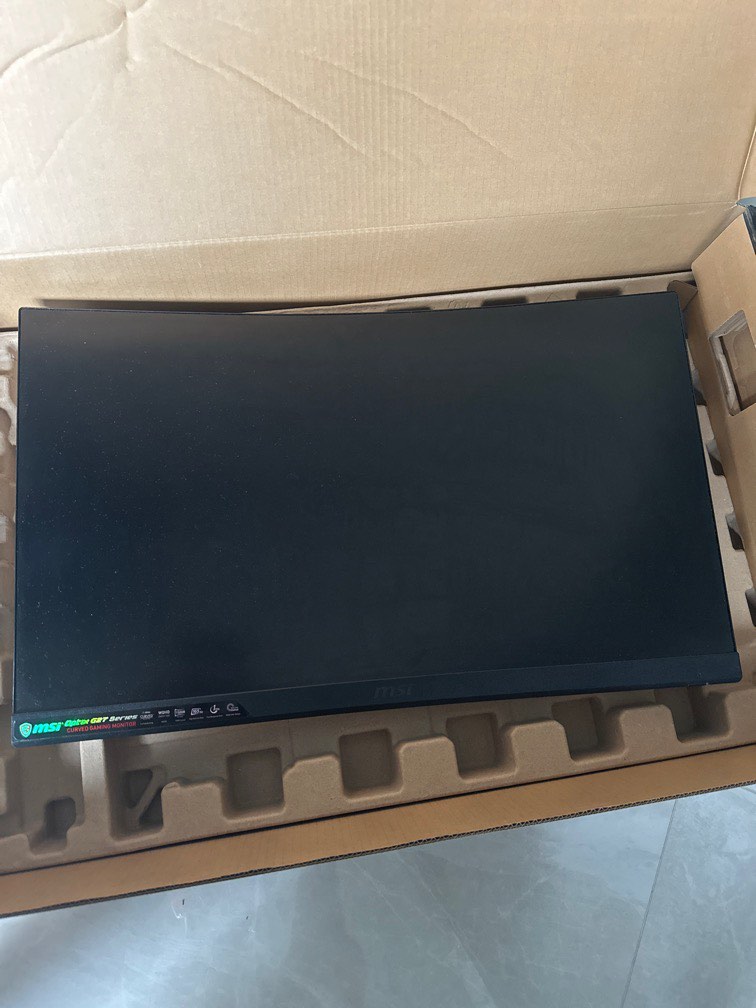 *SPOILT* MSI Optix G27 Curved Gaming monitor, Computers & Tech, Parts ...