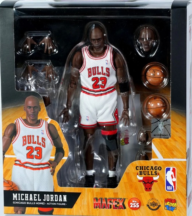全新 日版 Mafex No.255 MAFEX Michael Jordan (Chicago Bulls HOME) Action ...
