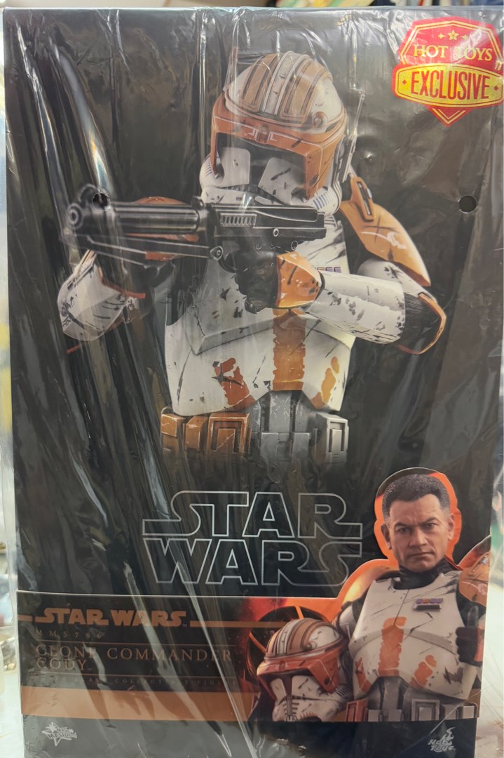 全新現貨 Hot Toys MMS796 Commander Cody ROTS, 興趣及遊戲, 玩具 & 遊戲類 - Carousell