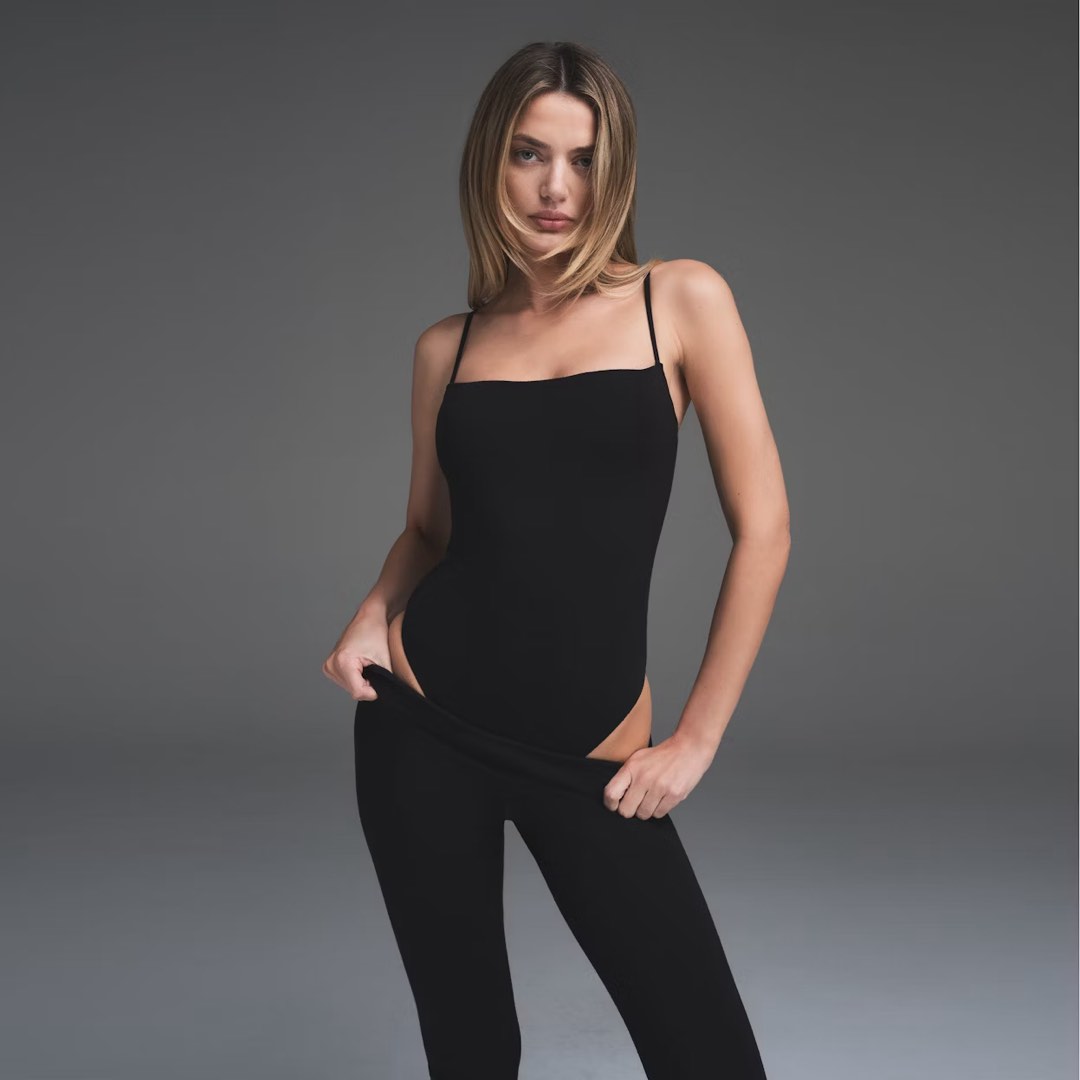 bnwt skims smooth layers cami bodysuit in obsidian, Women's Fashion ...