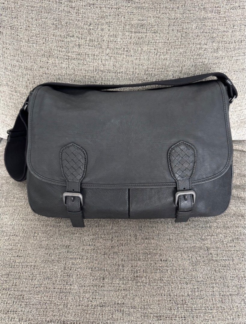 BOTTEGA VENETA AUTHENTIC WITH ENTRUPY, Fesyen Pria, Tas & Dompet , Tas ...