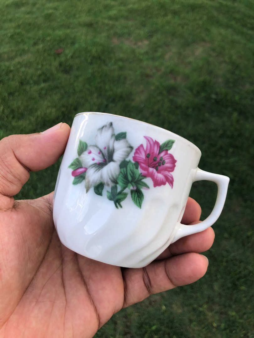 Cawan Bunga Kangkung, Hobbies & Toys, Collectibles & Memorabilia ...