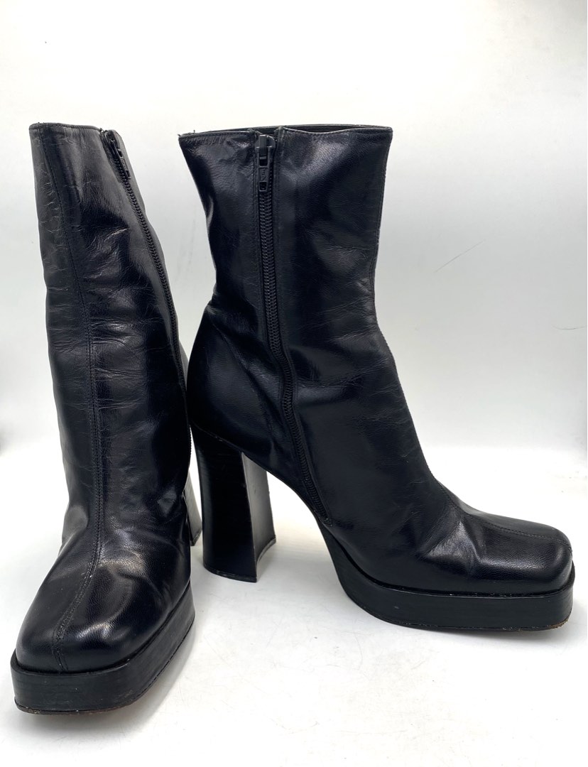 Charles David Black Leather Boots, Women's Fashion, Footwear, Boots on ...