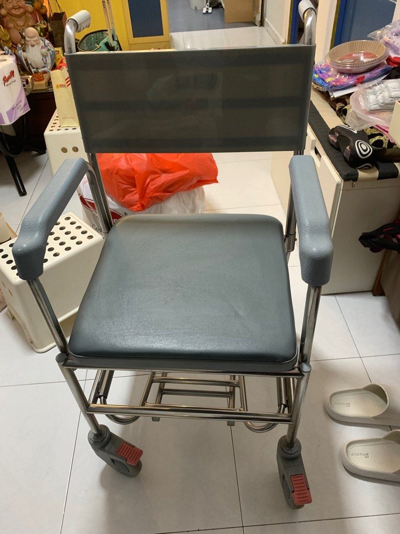 Free Brand new Commode, Health & Nutrition, Assistive & Rehabilatory ...