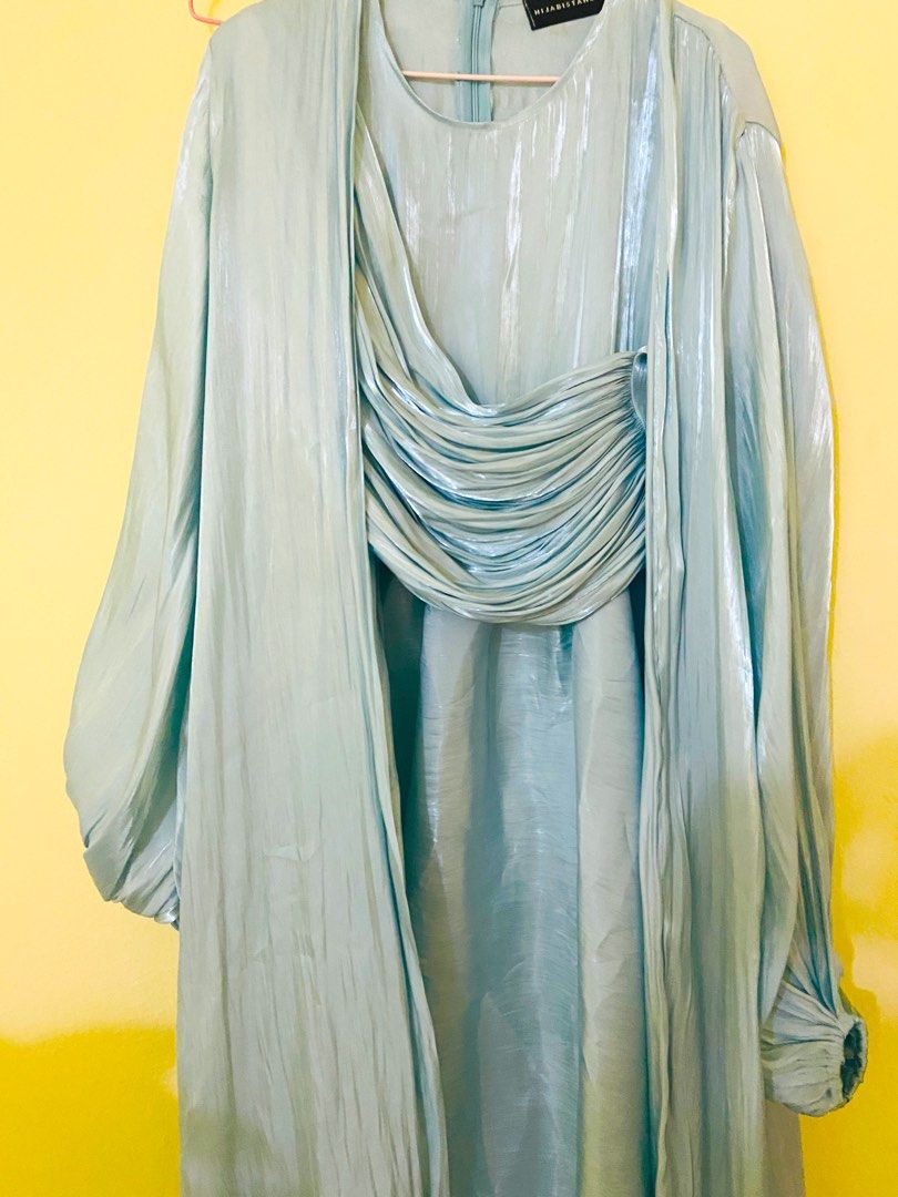 Hijabistahub Atifa Abaya baby blue, Women's Fashion, Dresses & Sets ...