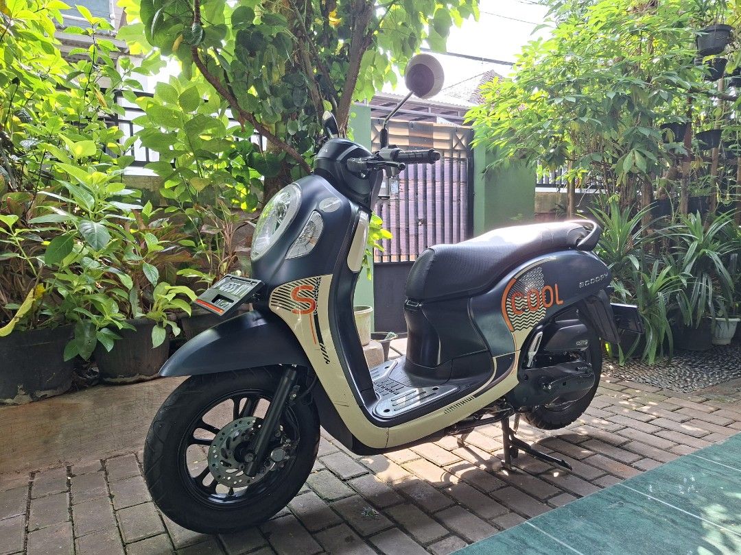 Honda Scoopy Fashion Blue Tahun 2021 CBS ISS Lengkap, Motor di Carousell