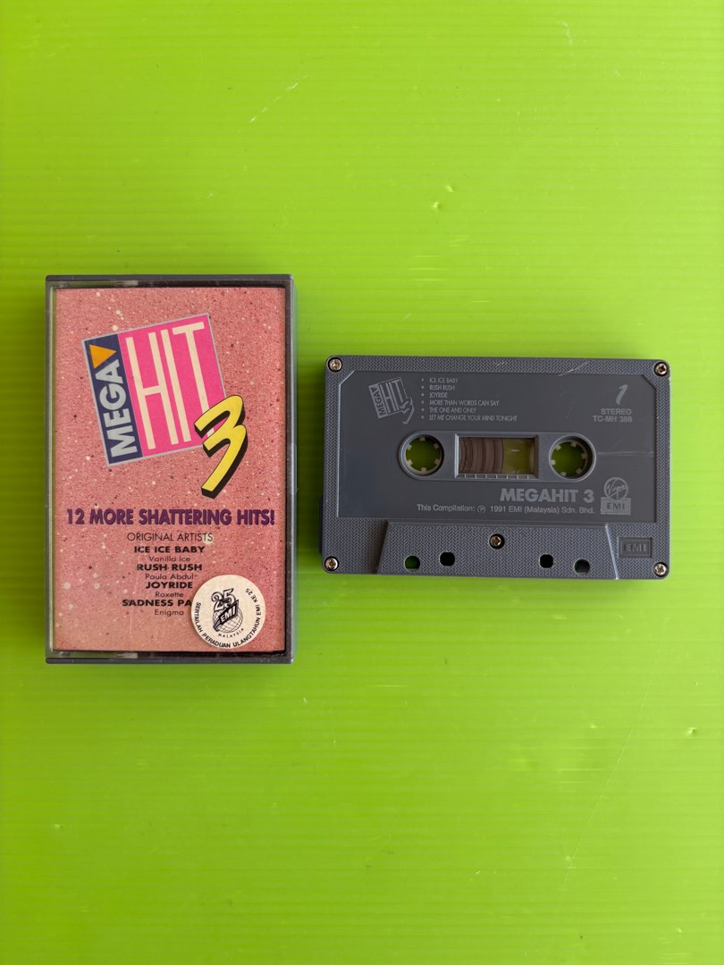 Kaset Megahit 3 Album Featuring Vanilla Ice Paula Abdul Roxette Enigma ...