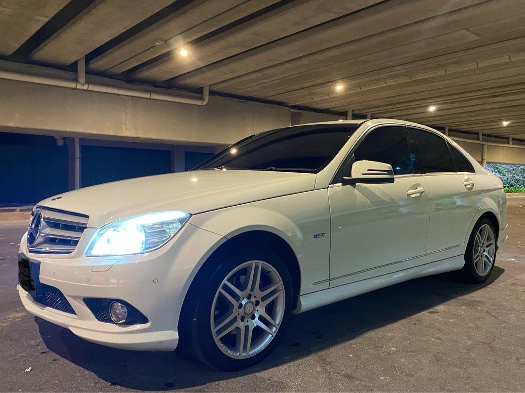 Mercedes-Benz W204 C200 CGI (2010), Cars, Cars for Sale on Carousell