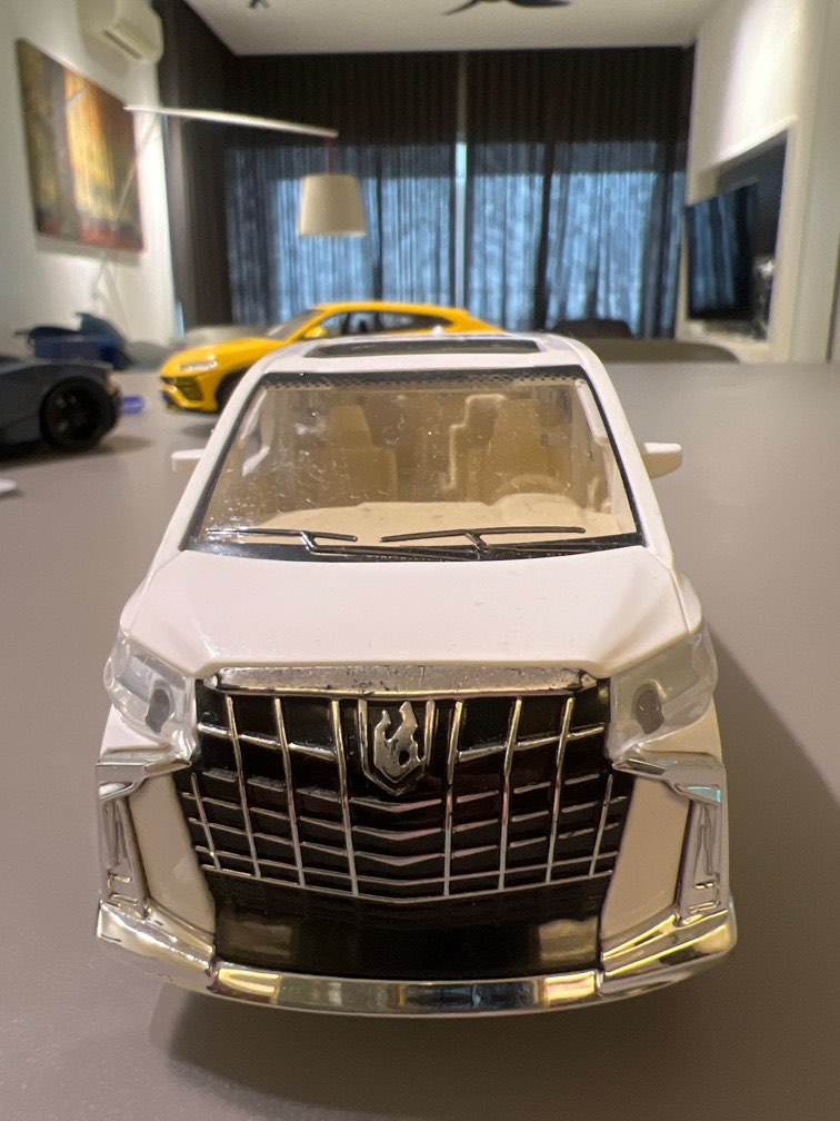MPV model vehicle for kids and adults, Hobbies & Toys, Toys & Games on Carousell