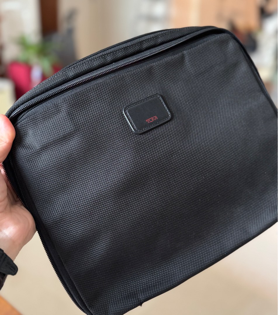 Orginal TUMI laptop sleeve (up to 12”), Computers & Tech, Parts ...