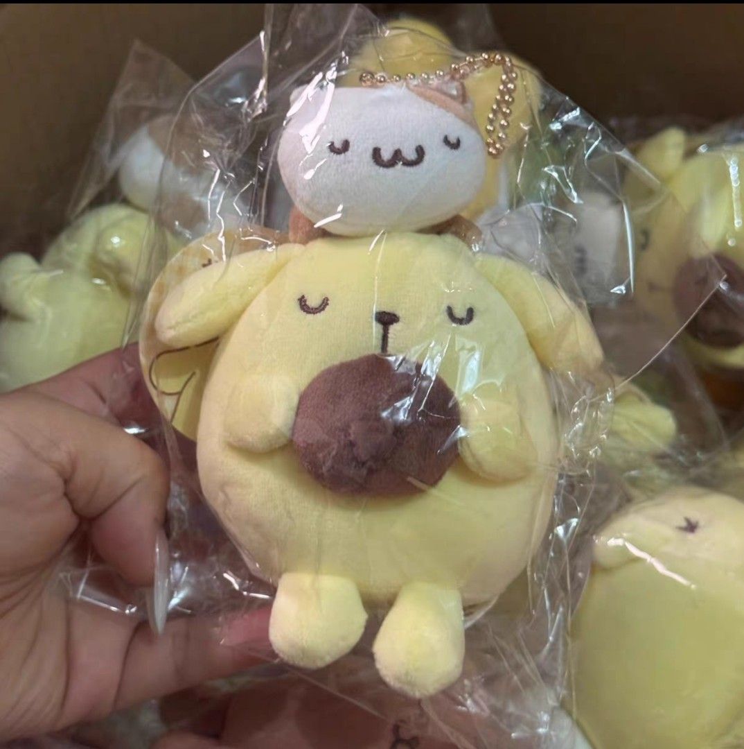 [PO] Kthings Sanrio Pompompurin pop up store Apr 2025 Napping Sleeping Pompompurin with Muffin ...
