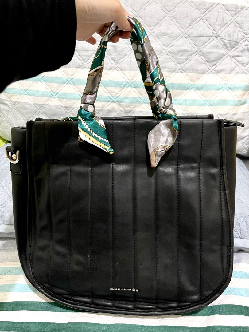 Tas Hush Puppies Preloved, Tas Hitam, Tas Branded, Tas Kerja, Tas ...