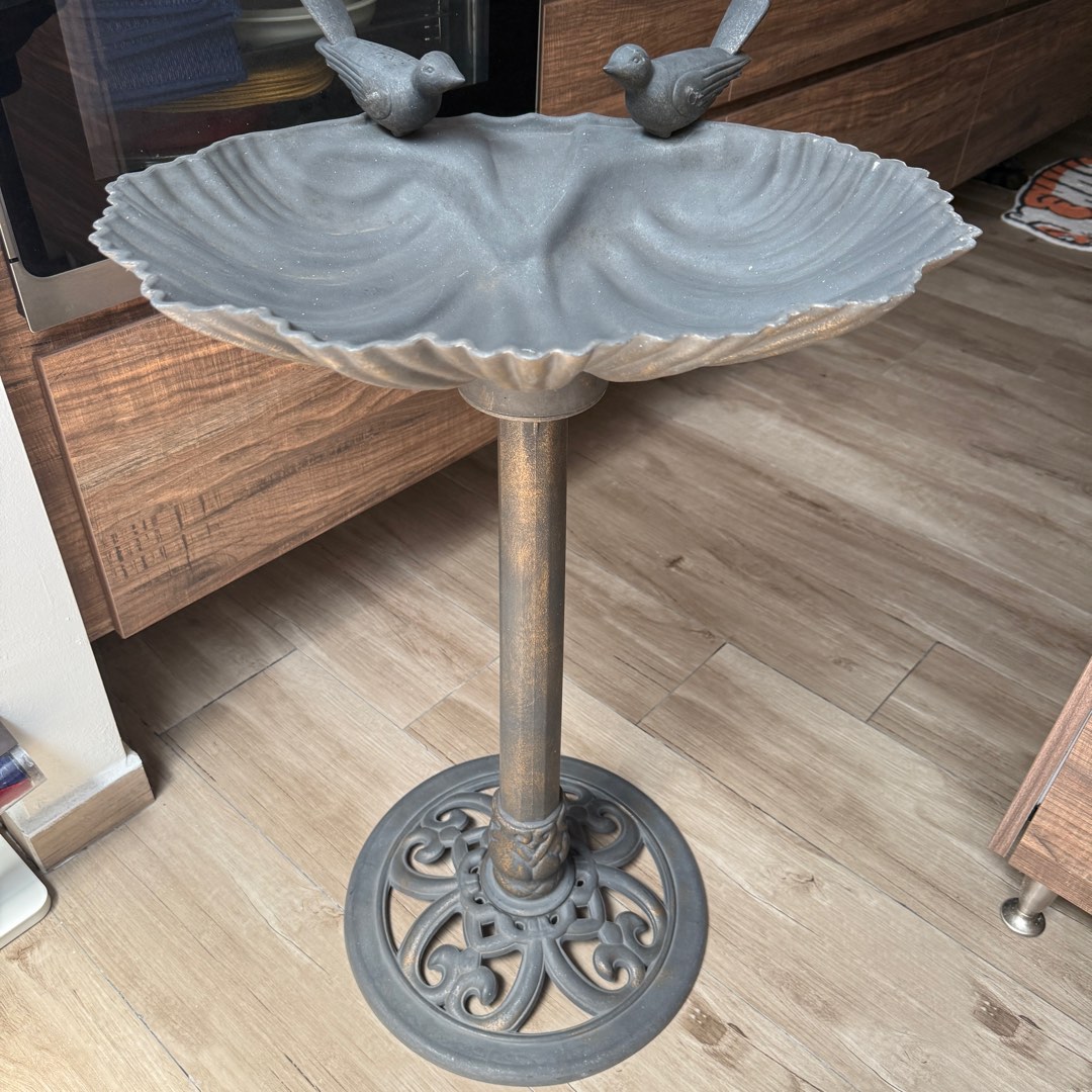 Used Bird bath, Furniture & Home Living, Outdoor Furniture on Carousell