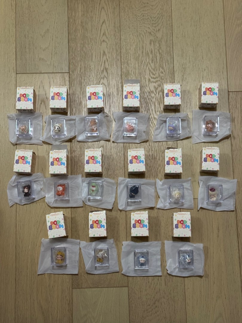 WTS Popmart Pop Bean Pajama Cross Dressing Series - Molly Skullpanda ...