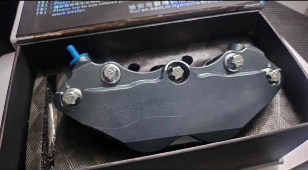 Adelin Caliper 4 piston 100mm caliper, Everything Else, Others on Carousell