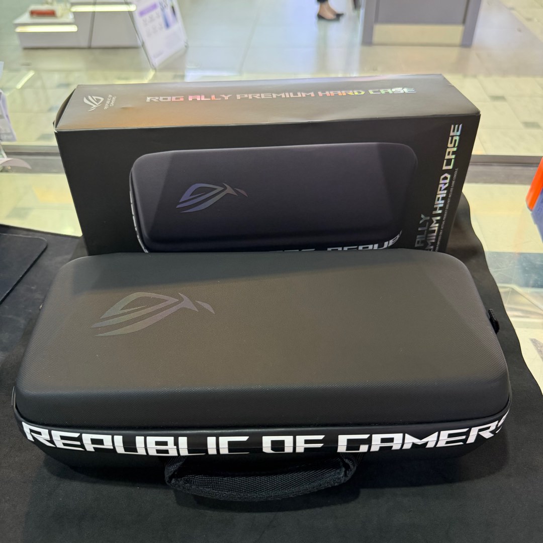 ASUS ROG PREMIUM HARD CASE USED (SECOND HAND), Video Gaming, Gaming Accessories, In-Game ...