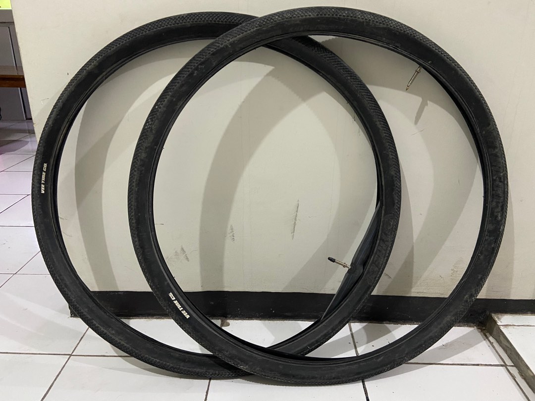 Ban Vee tire 700x40, Olah Raga, Sepeda di Carousell