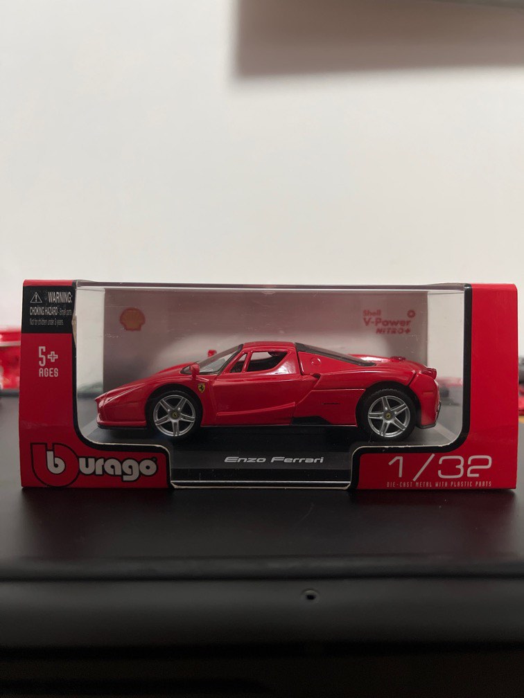 BBurago Ferrari Enzo 1/32, Hobbies & Toys, Toys & Games on Carousell