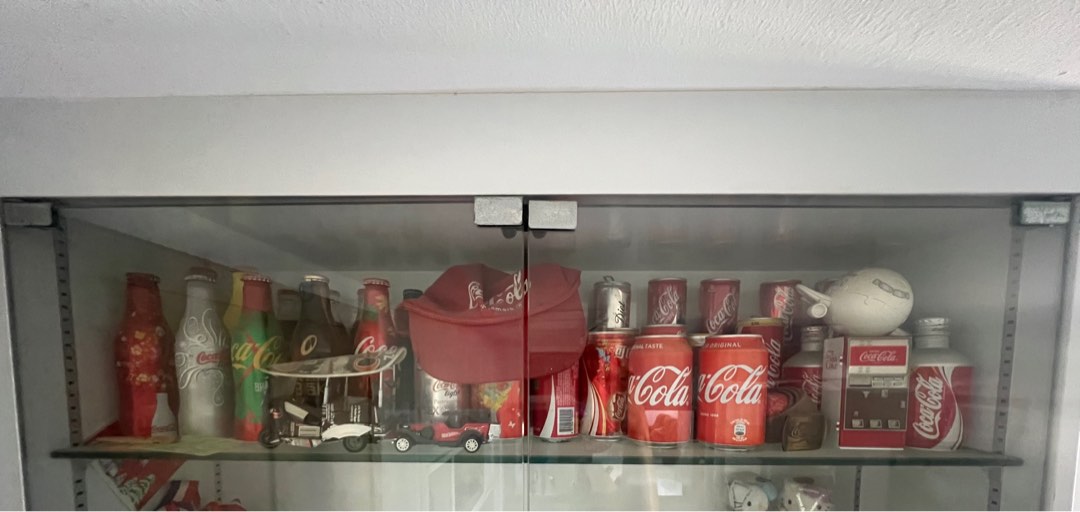 Coke cans and merchandise collections, Hobbies & Toys, Memorabilia ...