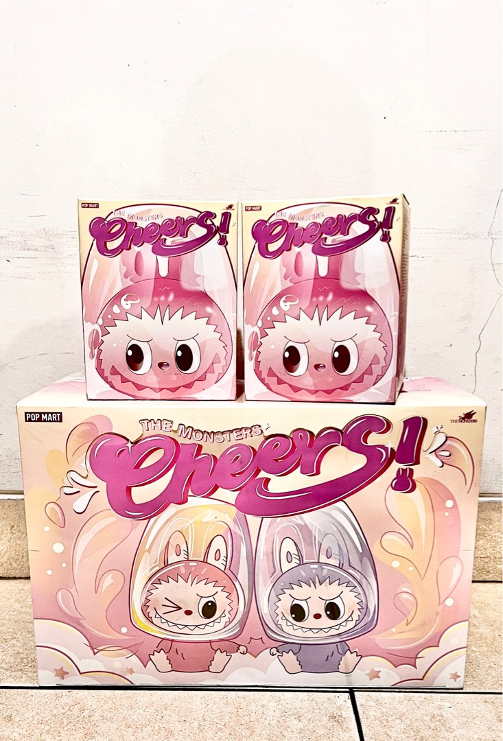 Gelas Lisa Blackpink x Labubu ori Popmart, Komunitas di Carousell