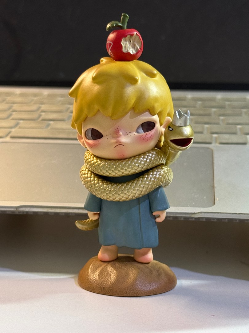 Hirono Le Petit Prince The Snake, Hobbies & Toys, Toys & Games on Carousell