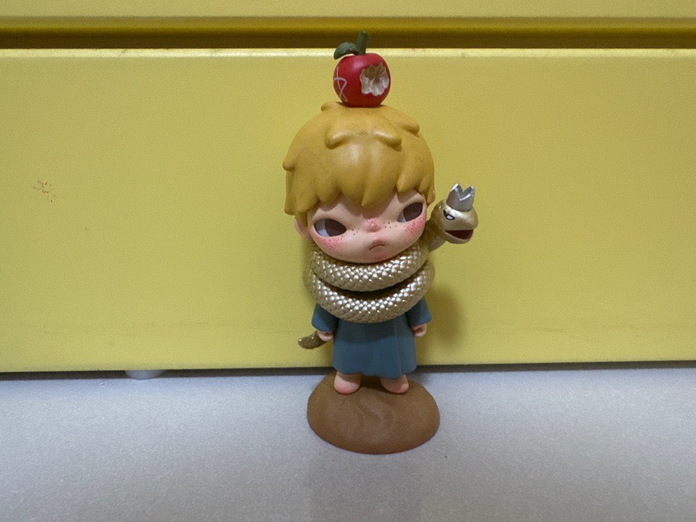 Hirono Le Petit Prince (The snake), Hobbies & Toys, Toys & Games on ...