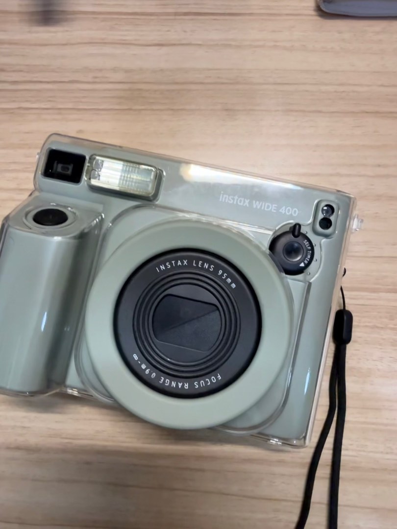 Instax Wide 400 Polaroid Camera, Photography, Cameras on Carousell