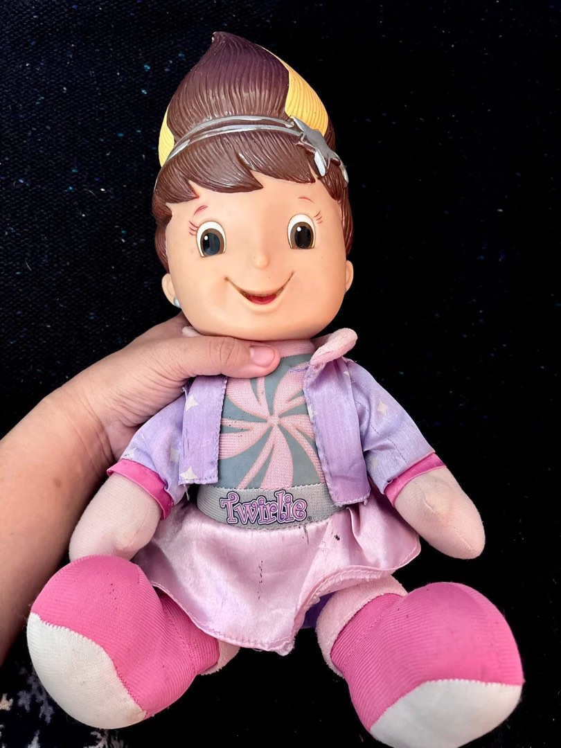 Jolly Squad Twirlie Doll, Hobbies & Toys, Toys & Games on Carousell