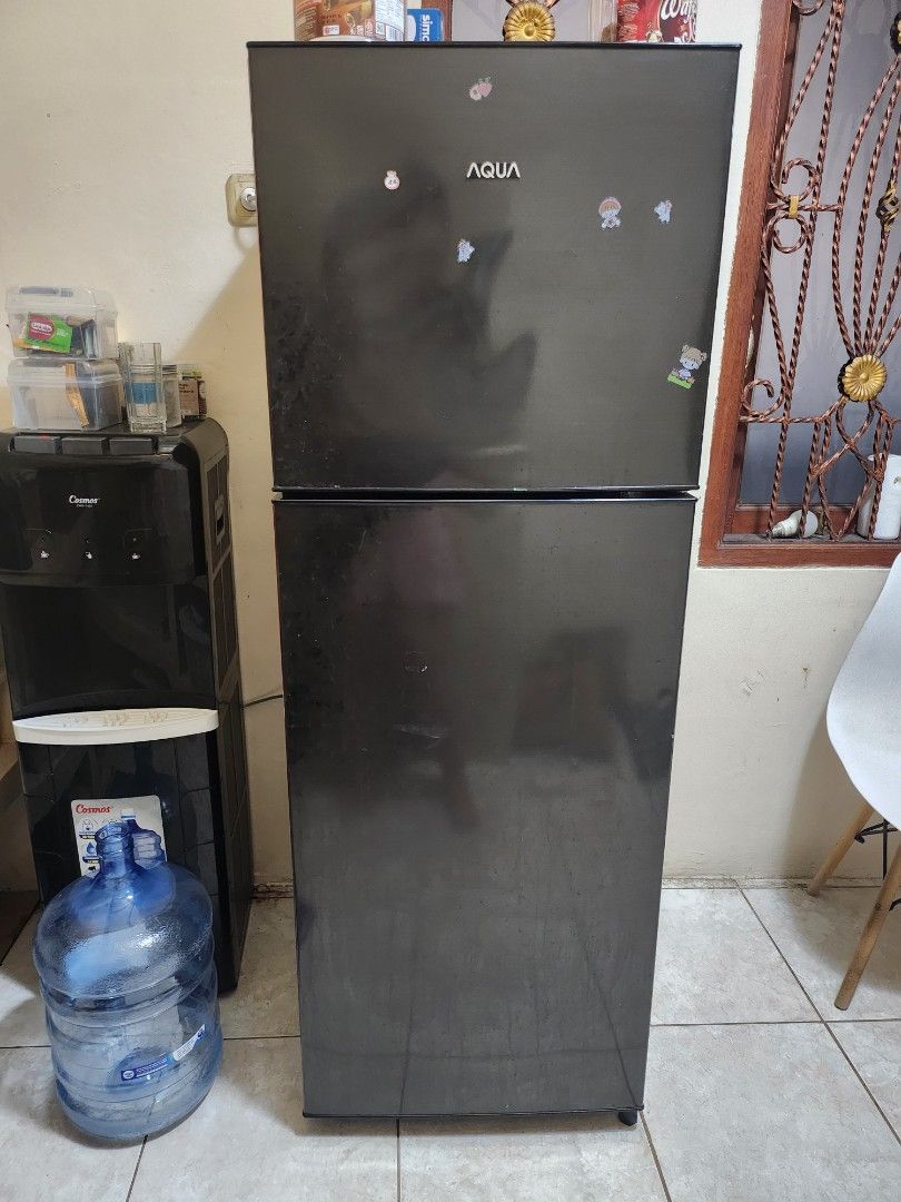 Kulkas aqua 2 pintu, Kitchen & Appliances di Carousell