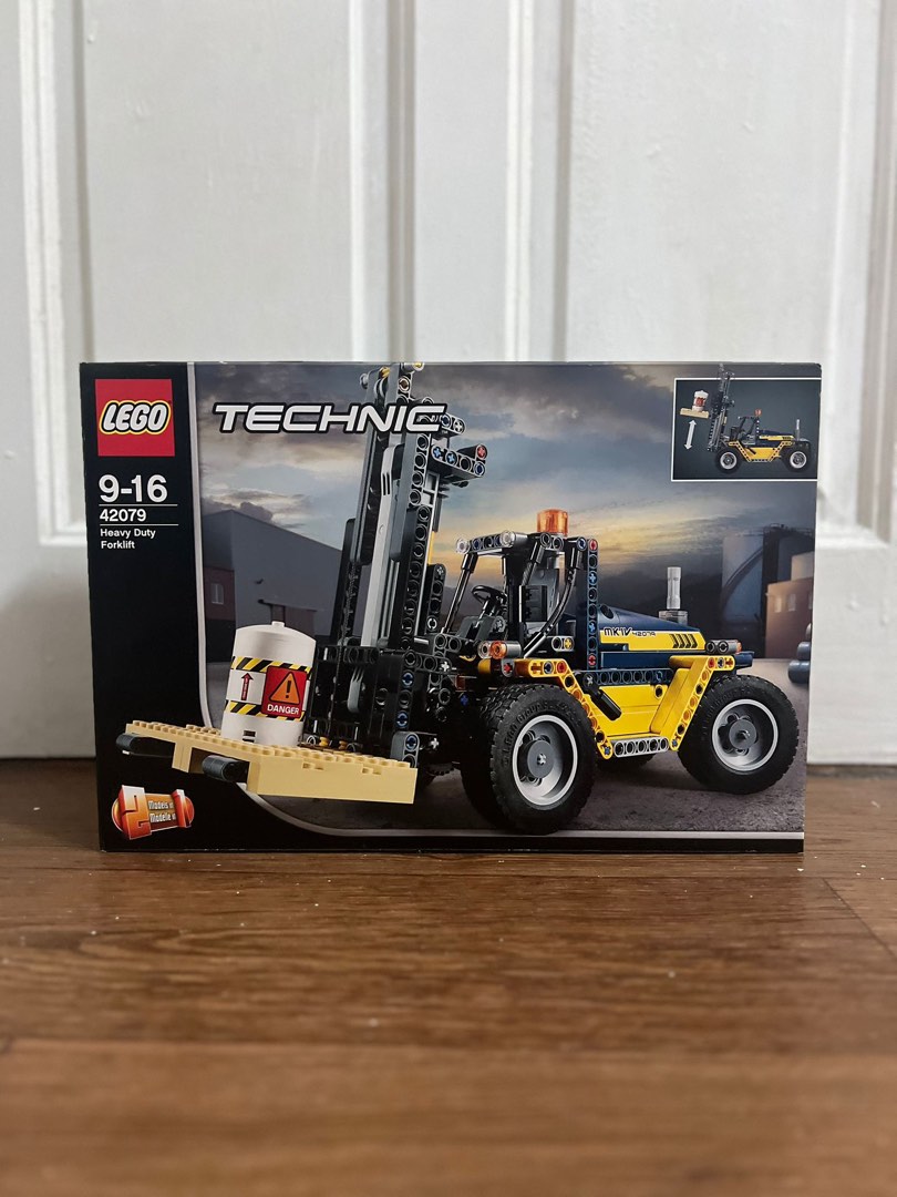 Lego Technic Forklift, Hobbies & Toys, Toys & Games on Carousell
