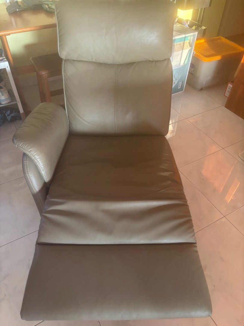 Lightly used Recliner Sofa, Garage Sale on Carousell