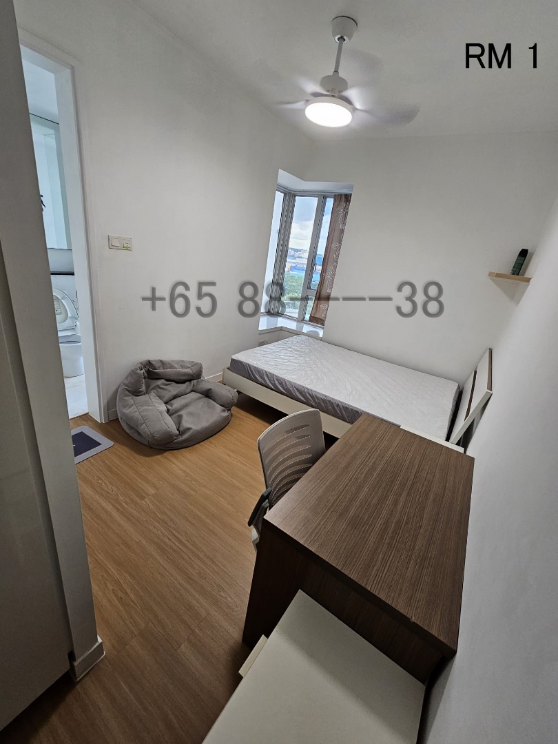 Master and Common Bed Room above Boon Lay MRT for rent, Property ...