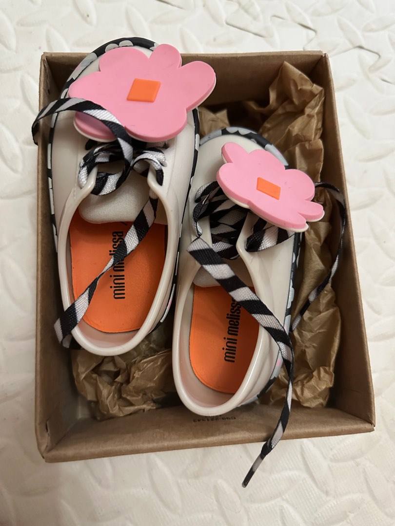 Mini Melissa Street + Fabula Beige, Babies & Kids, Babies & Kids Fashion on Carousell