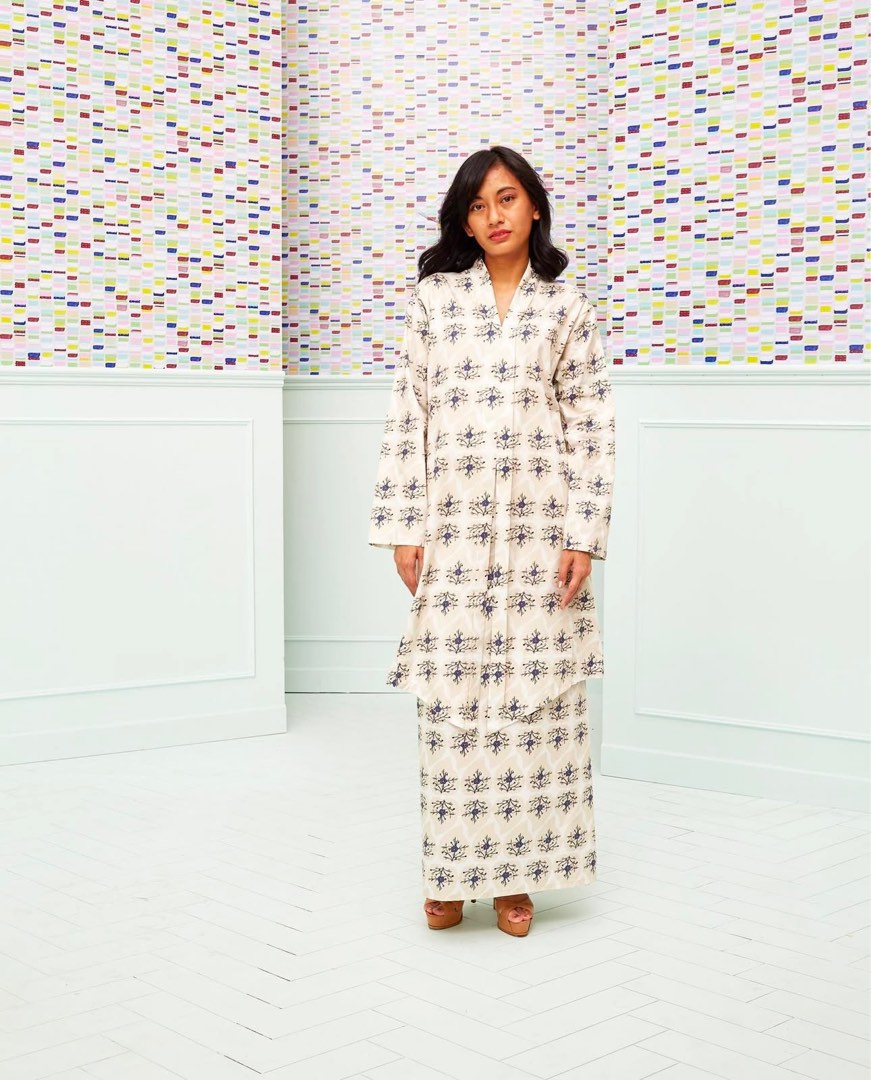 Nala Designs beige kuih kebarung kebaya, Women's Fashion, Muslimah Fashion, Baju Kurung & sets ...