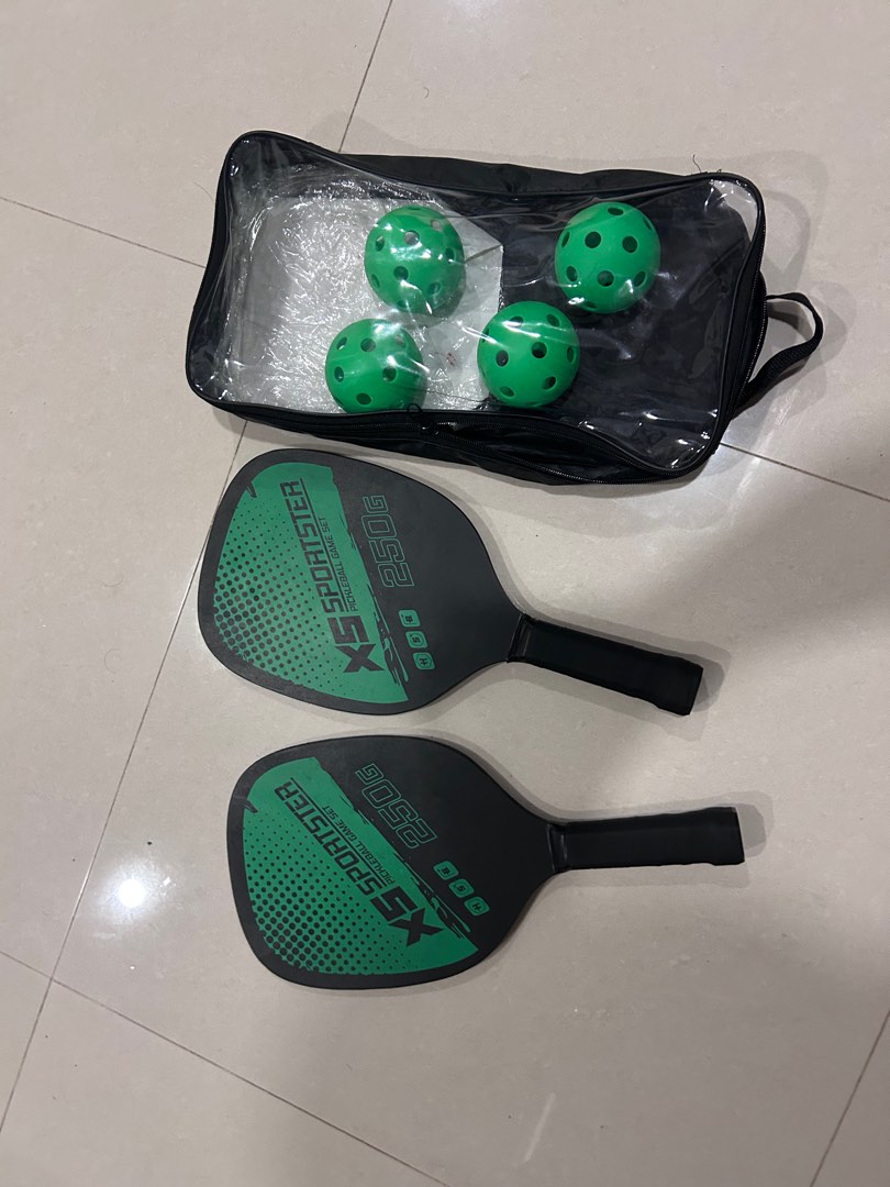 Pickleball racket and ball set, Sports Equipment, Sports & Games ...