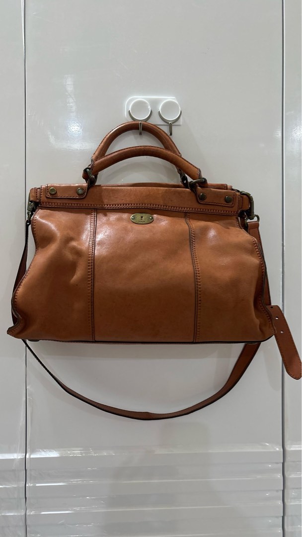 Preloved Tas OciL Fos Sil vintage revival satchel, Fesyen Wanita, Tas ...