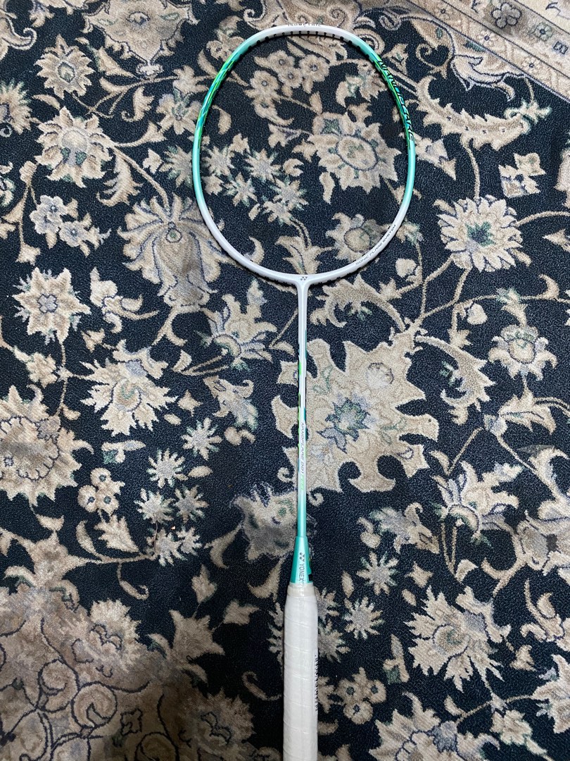 Racket yonex nanoflare 001, Sports Equipment, Sports & Games, Racket ...