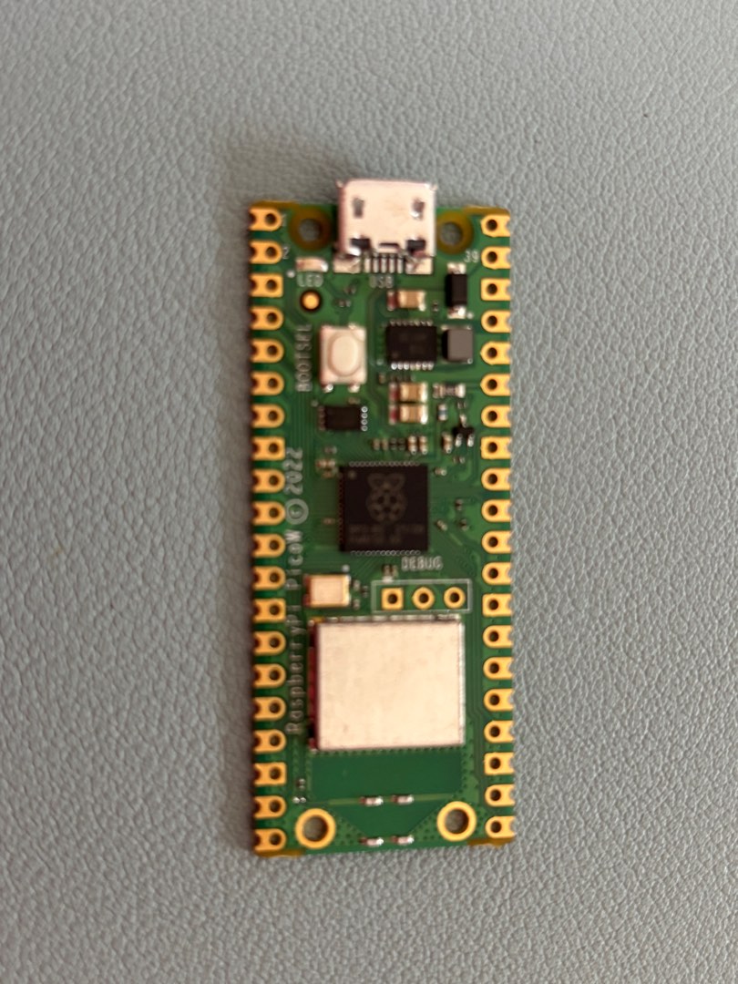 Raspberry Pi Pico Wireless, Computers & Tech, Desktops on Carousell