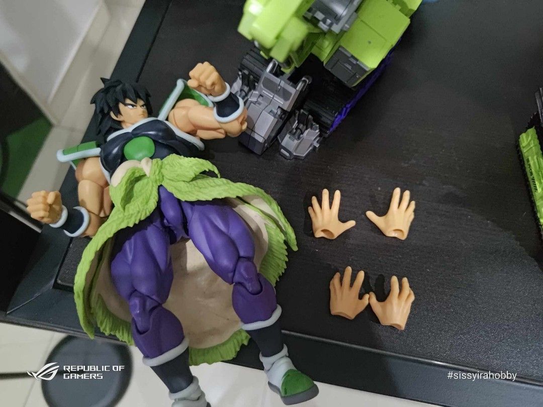 shf broly armor RARE, Hobbies & Toys, Toys & Games on Carousell