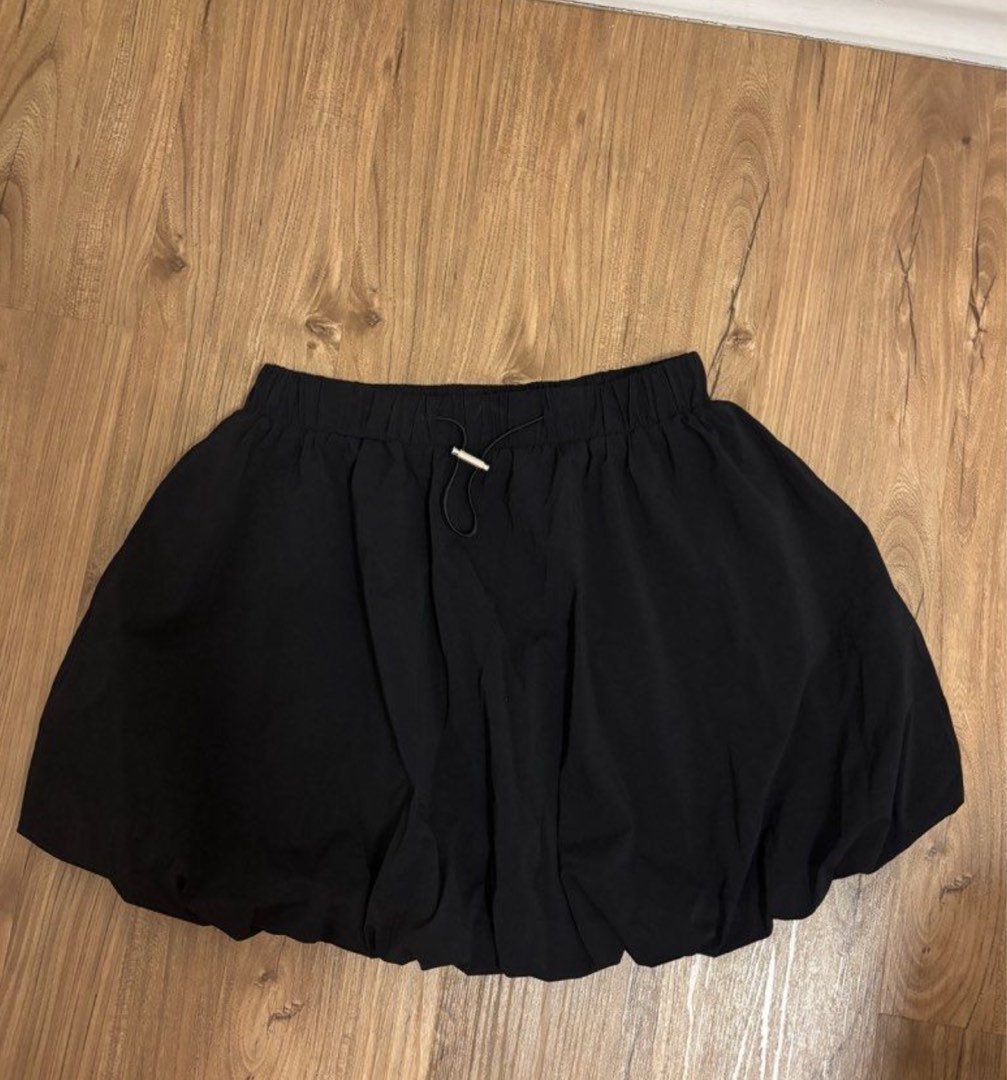 SSD Rilla Bubble Skorts in Black L, Women's Fashion, Bottoms, Skirts on ...