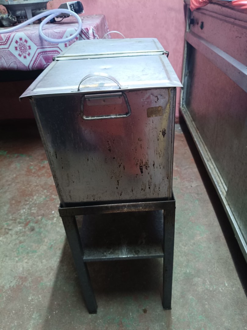 Tong masak air skali kaki, Furniture & Home Living, Kitchenware ...