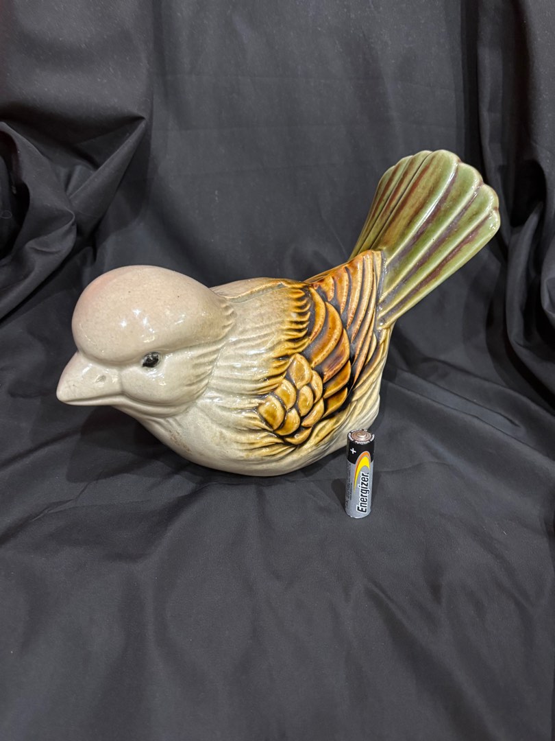 Vintage ceramic bird coin bank, Hobbies & Toys, Memorabilia ...
