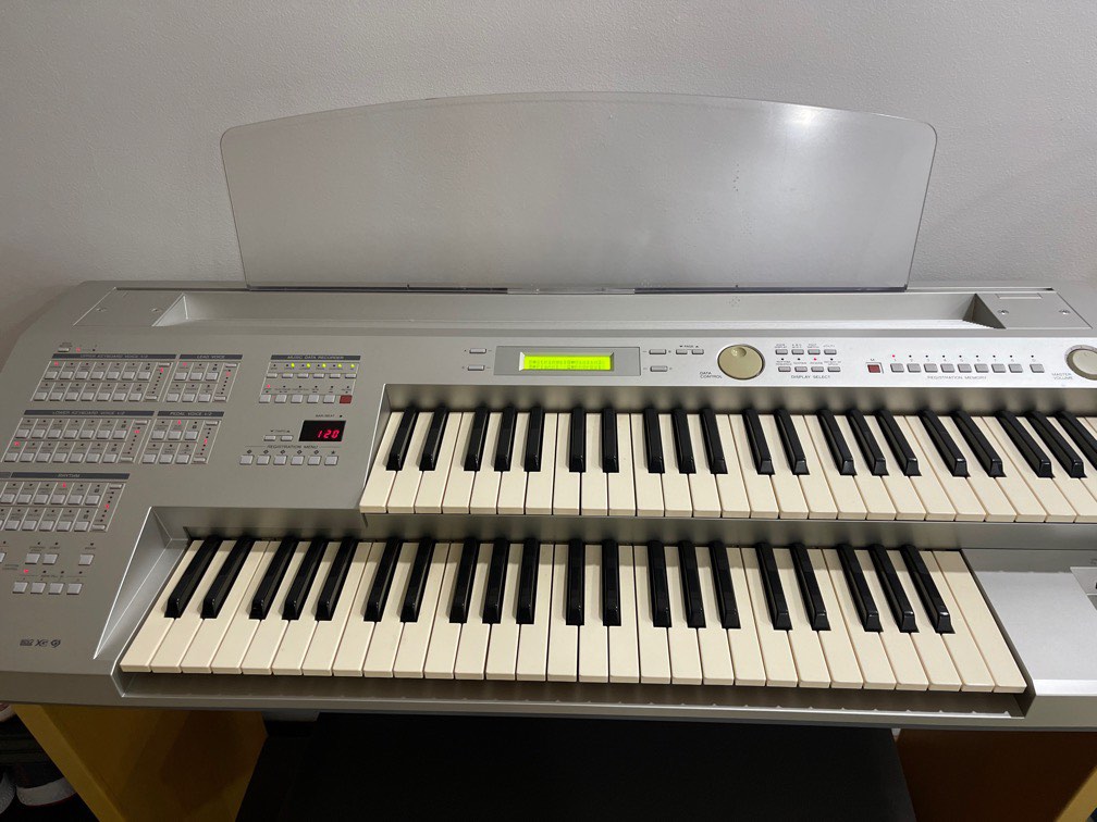 Yamaha Electone Stagea ELB-01, Hobbies & Toys, Music & Media, Musical ...