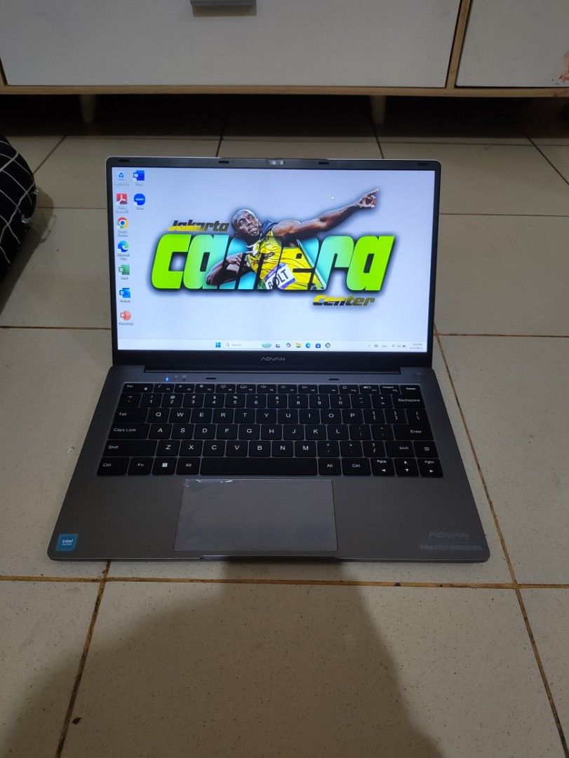 Advan transformer N100 Ram 4GB SSD 128GB, Elektronik, Komputer, Laptop ...