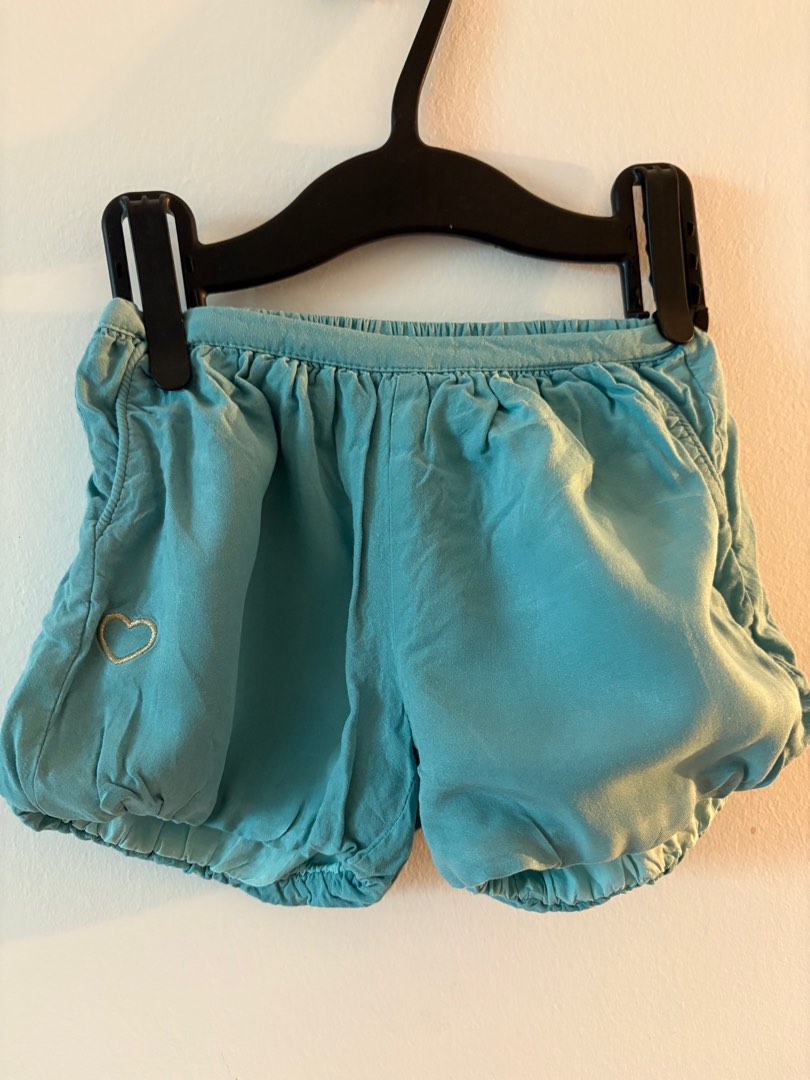 Chateau de sable shorts, Babies & Kids, Babies & Kids Fashion on Carousell